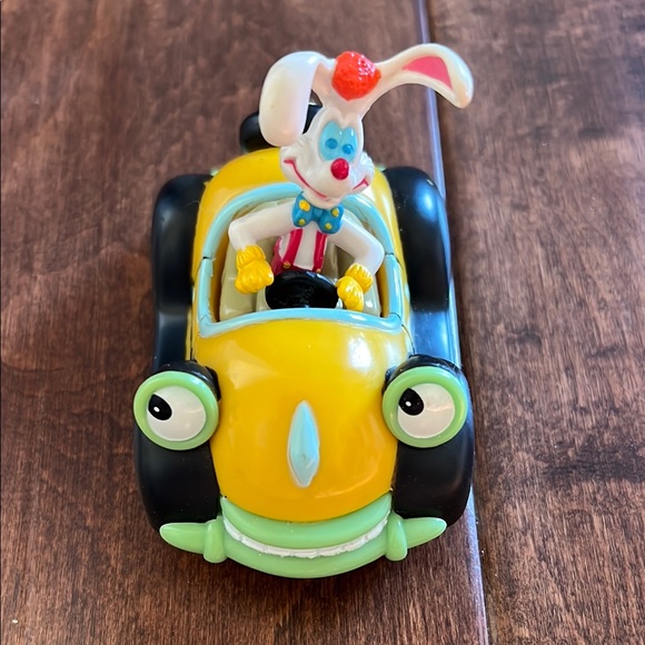 Disney | Toys | Who Framed Roger Rabbit And Bennie The Cab Amblin Pull ...